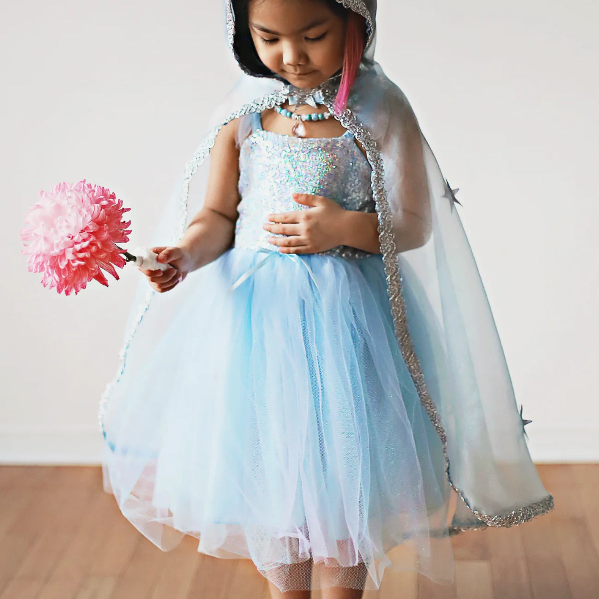 Snow Queen Cape | Size 3-4 – Treehouse Toys